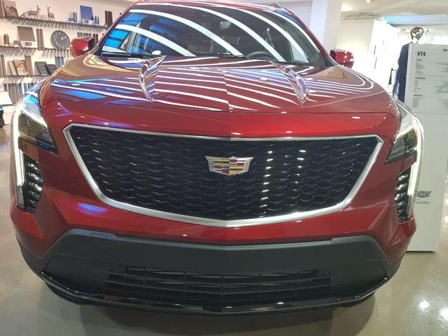 캐딜락, 풀옵션 단일트림 SUV 'XT4' 통해 韓 시장 공략…가격은 5531만원