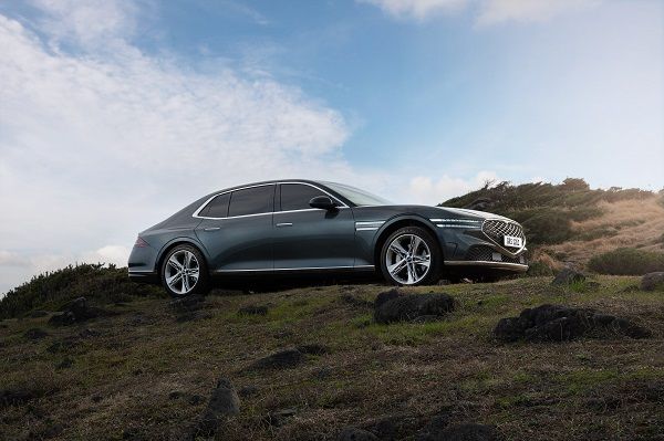 [시승기]글로벌 톱 플래그십 세단 ‘제네시스 G90’···벤츠 S클래스 넘어서다